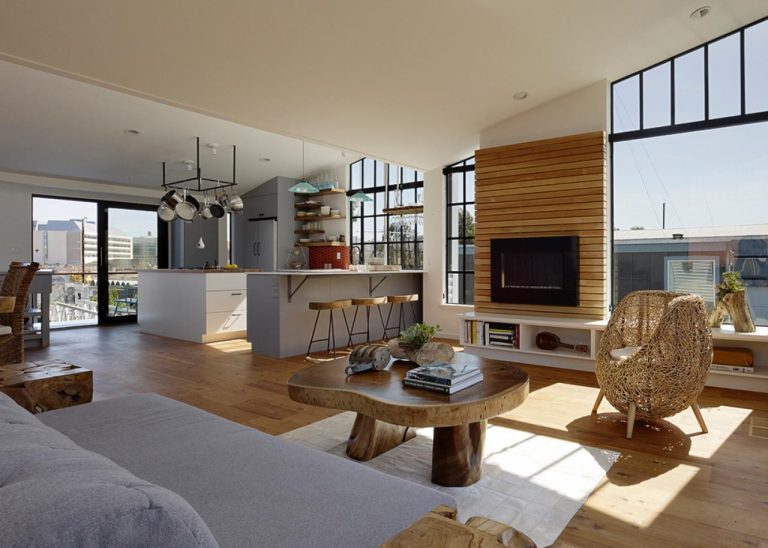 90s Nostalgia Interior Design - Woodgrain