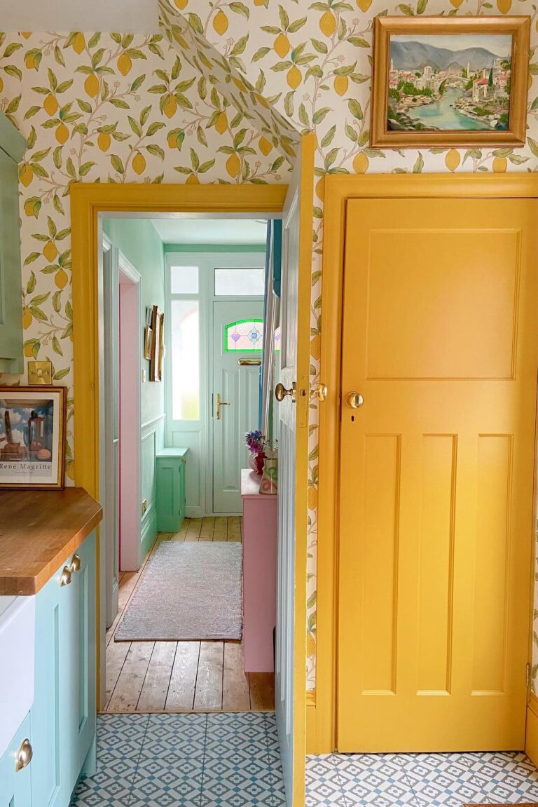 The Magical World of Dopamine Décor - Woodgrain