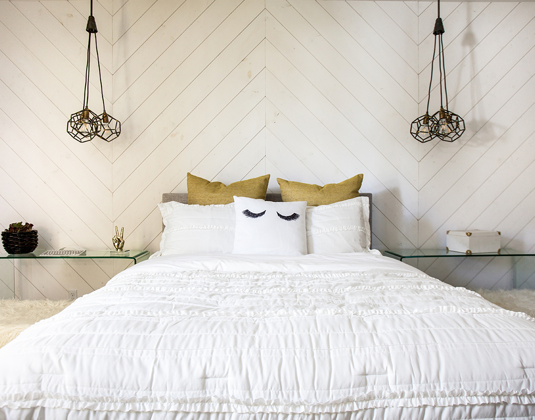 5 Ways to Add the Herringbone Pattern to Your Home - Woodgrain