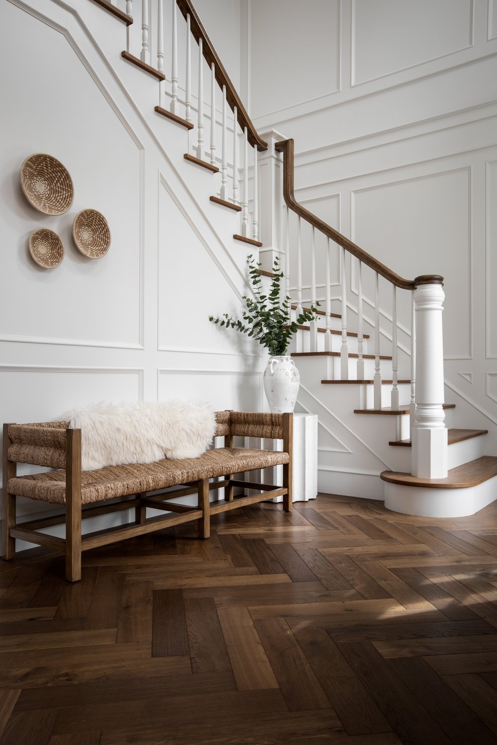 Herringbone: Redefining Interior Elegance with Timeless Design - Woodgrain