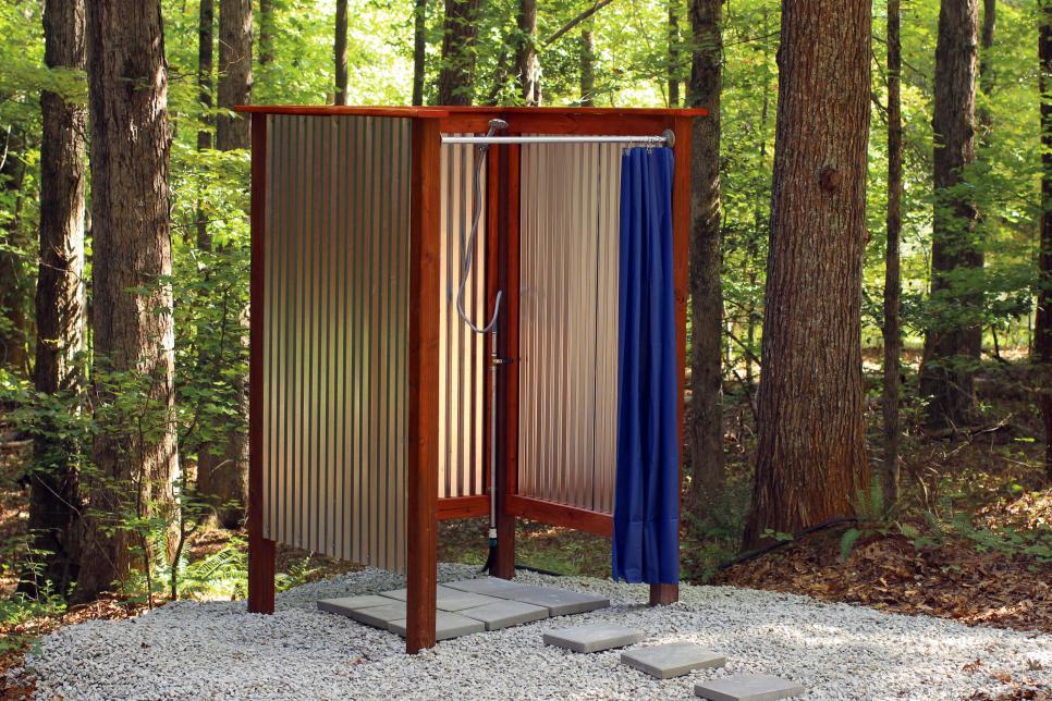 Wash the Day Away: Three Inspiring Outdoor Shower Ideas - Woodgrain